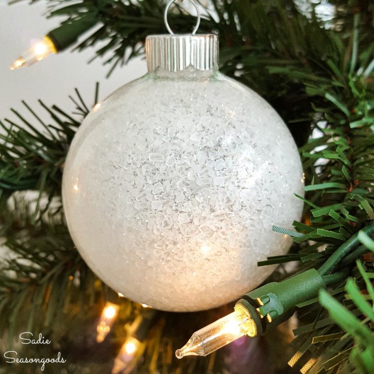 33 Fun and Easy Plastic Ball Ornament Decorating Ideas - Fun Loving ...