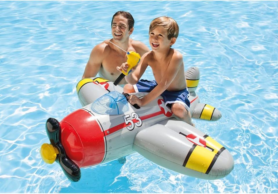 20 Fun Pool Party Games for Kids - Fun Loving Families
